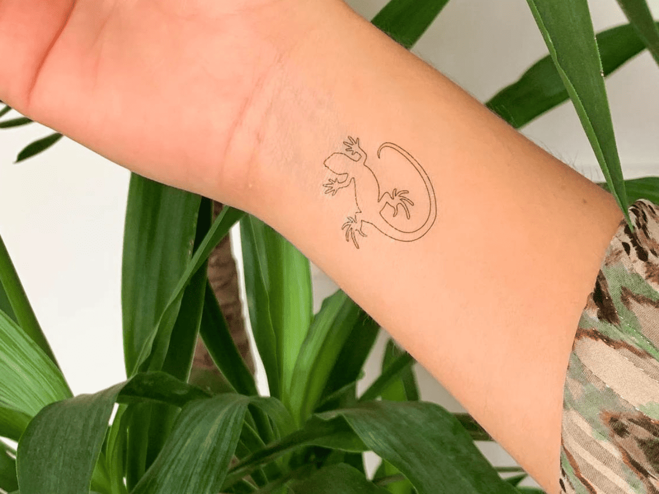 Lizard Tattoo Ideas and Designs: Symbolism, Styles, and Placement