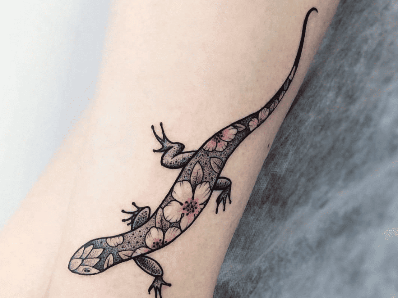 Lizard Tattoo Ideas and Designs: Symbolism, Styles, and Placement
