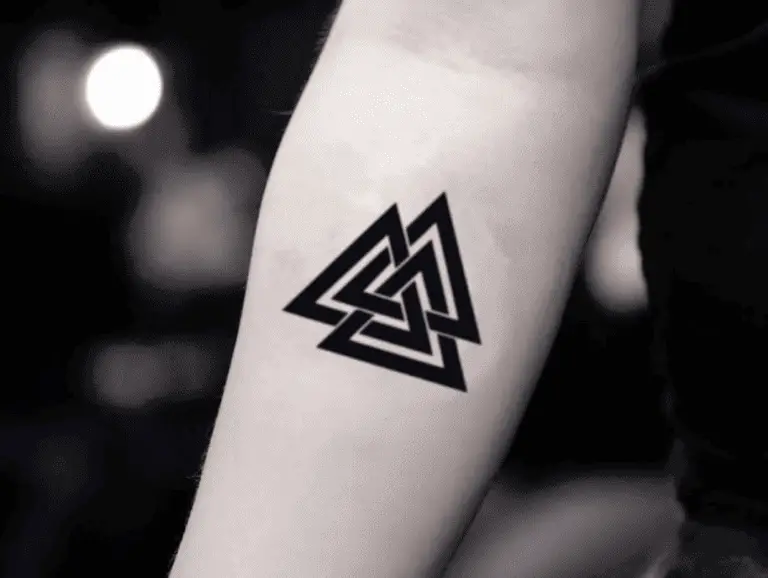 Three Triangle Tattoo Meaning & Symbolism (Christianity) Valknut Tattoo