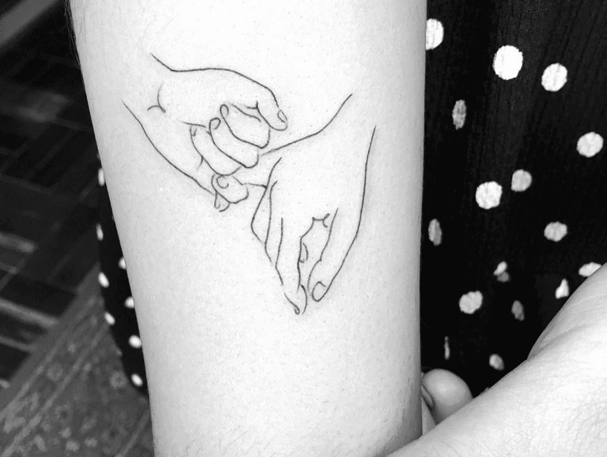 21 Mind-Blowing Pinky Promise Tattoo Designs + Ideas