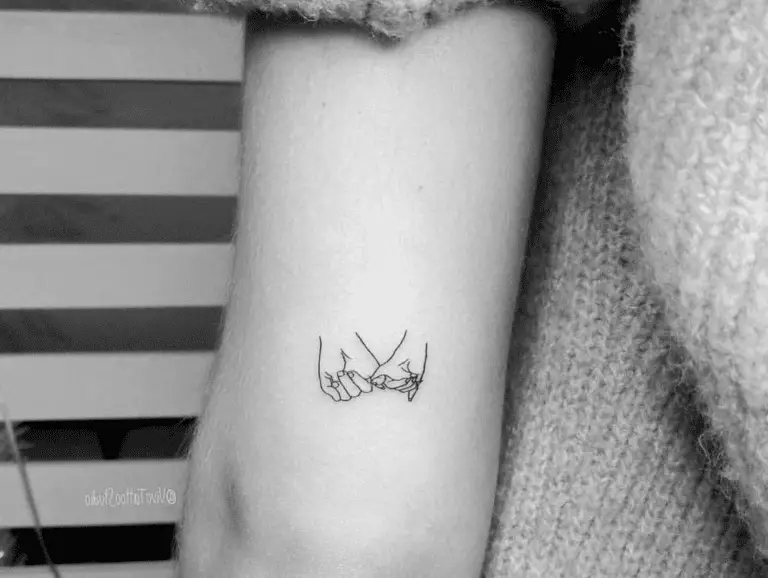 21 Mind-Blowing Pinky Promise Tattoo Designs + Ideas